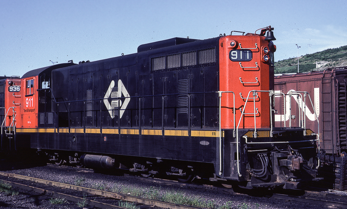 CN GMD NF210 No. 911 – CNRHA